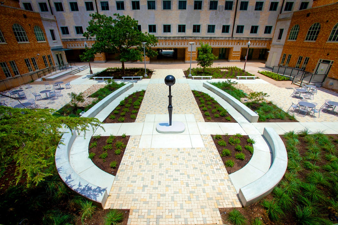 Landmarks unveils towering new sculpture - Texas Connect